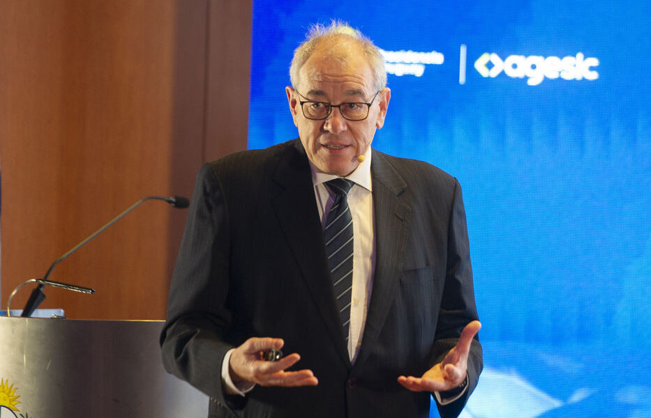 El hombre que quiso regular la IA (y su enigmático final), por María ...